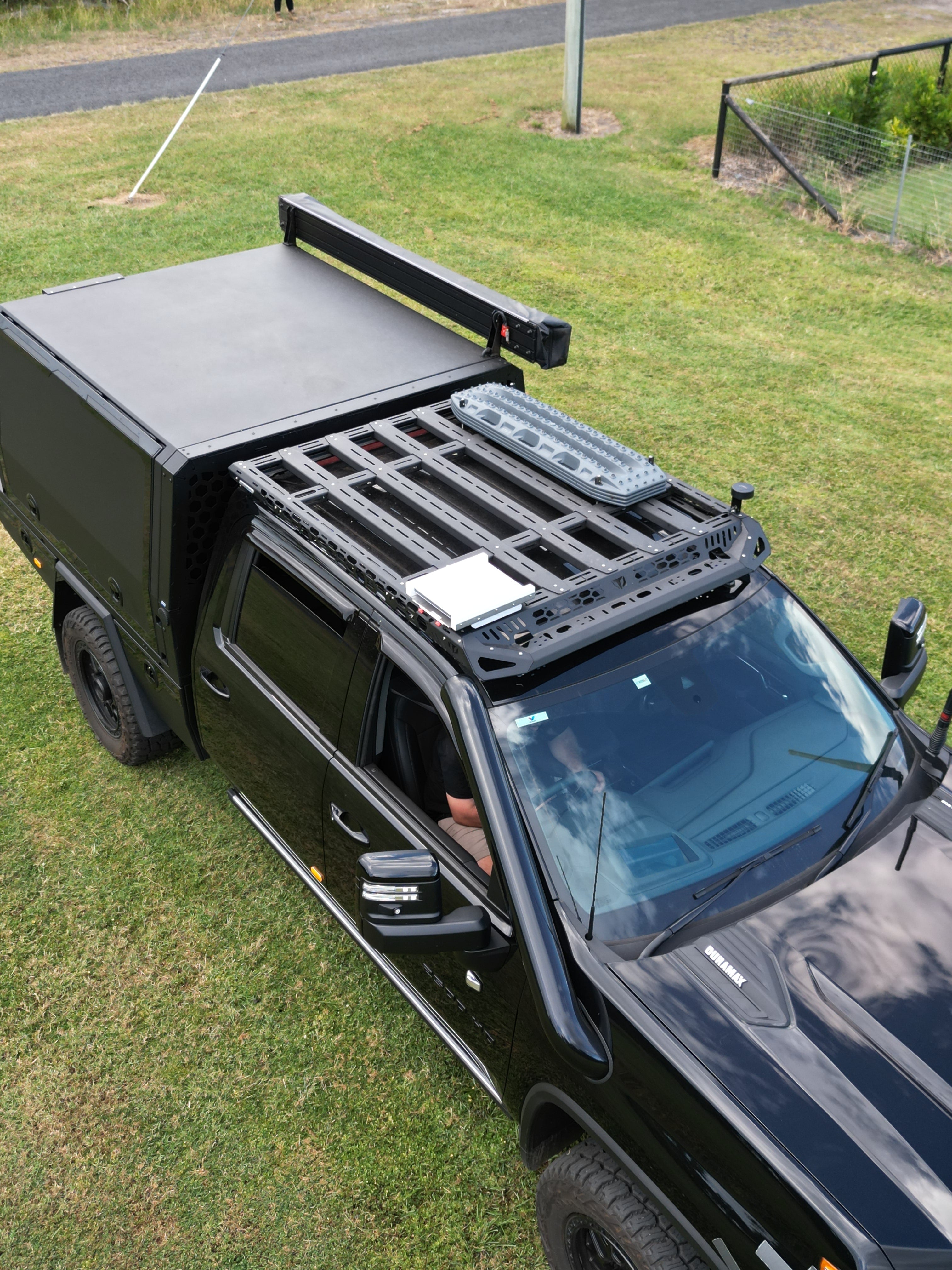 Starlink Mini Vehicle Kit – Outback Comms